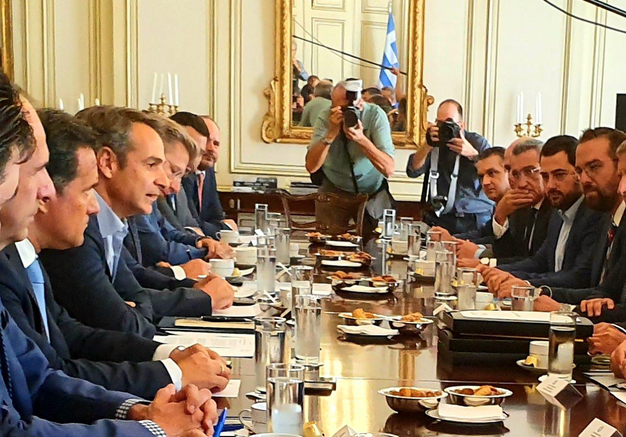 Σύσκεψη του Πρωθυπουργού με τους Περιφερειάρχες - Atlantea