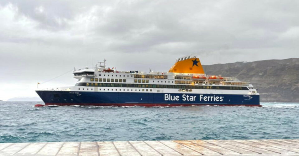 Επιστρέφει στο δρομολόγιο Πειραιάς-Σαντορίνη το Blue Star Delos - Atlantea