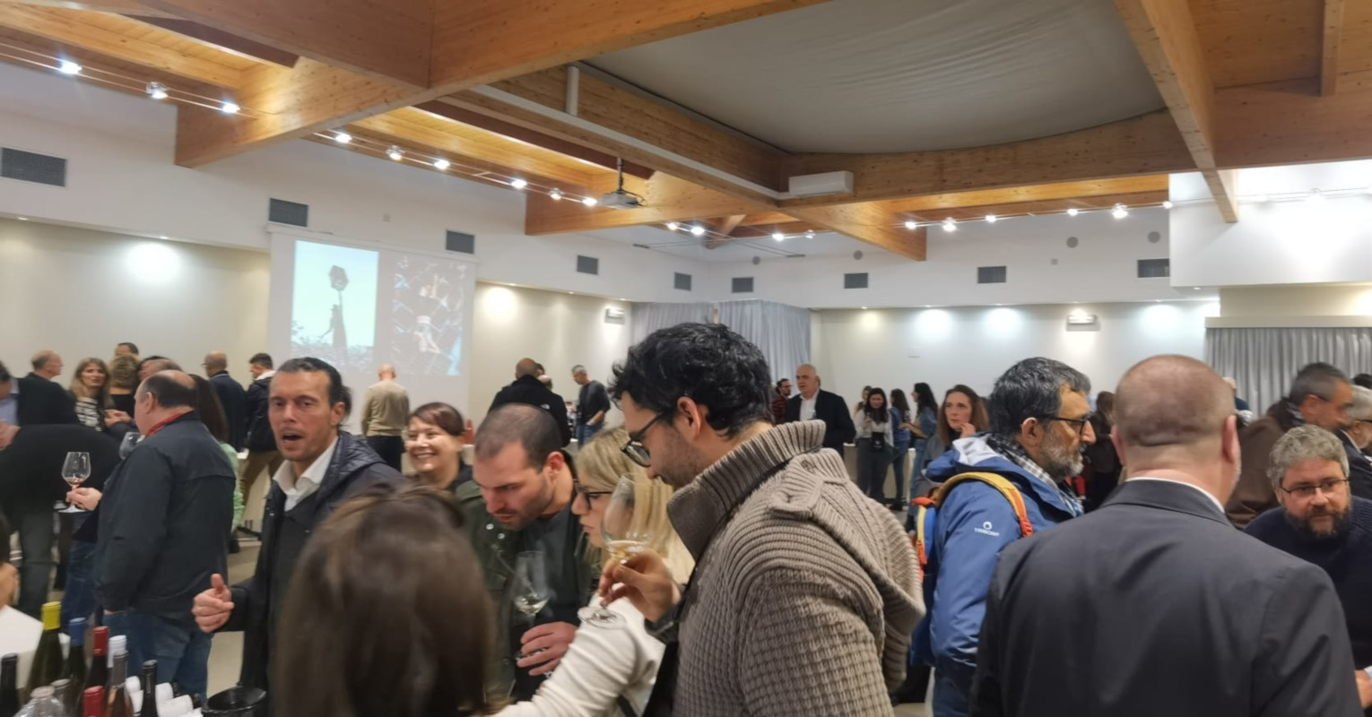 Επιτυχημένη η Greekwineday 2023 στη Φλωρεντία - Συμμετείχαν τρία ...