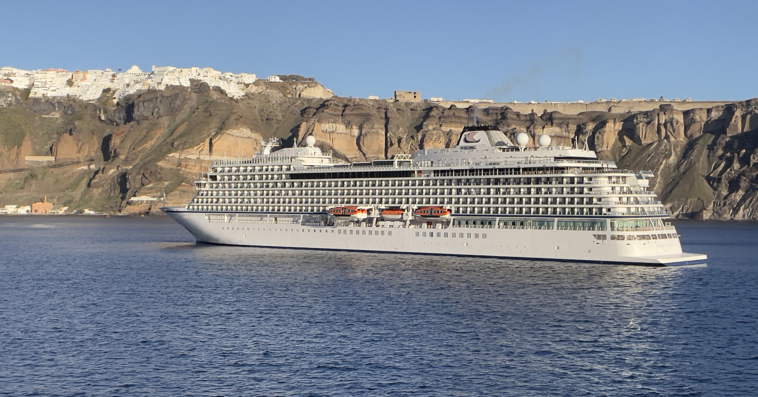 Σαντορίνη: Με το Viking Venus το φινάλε της χρονιάς - Atlantea
